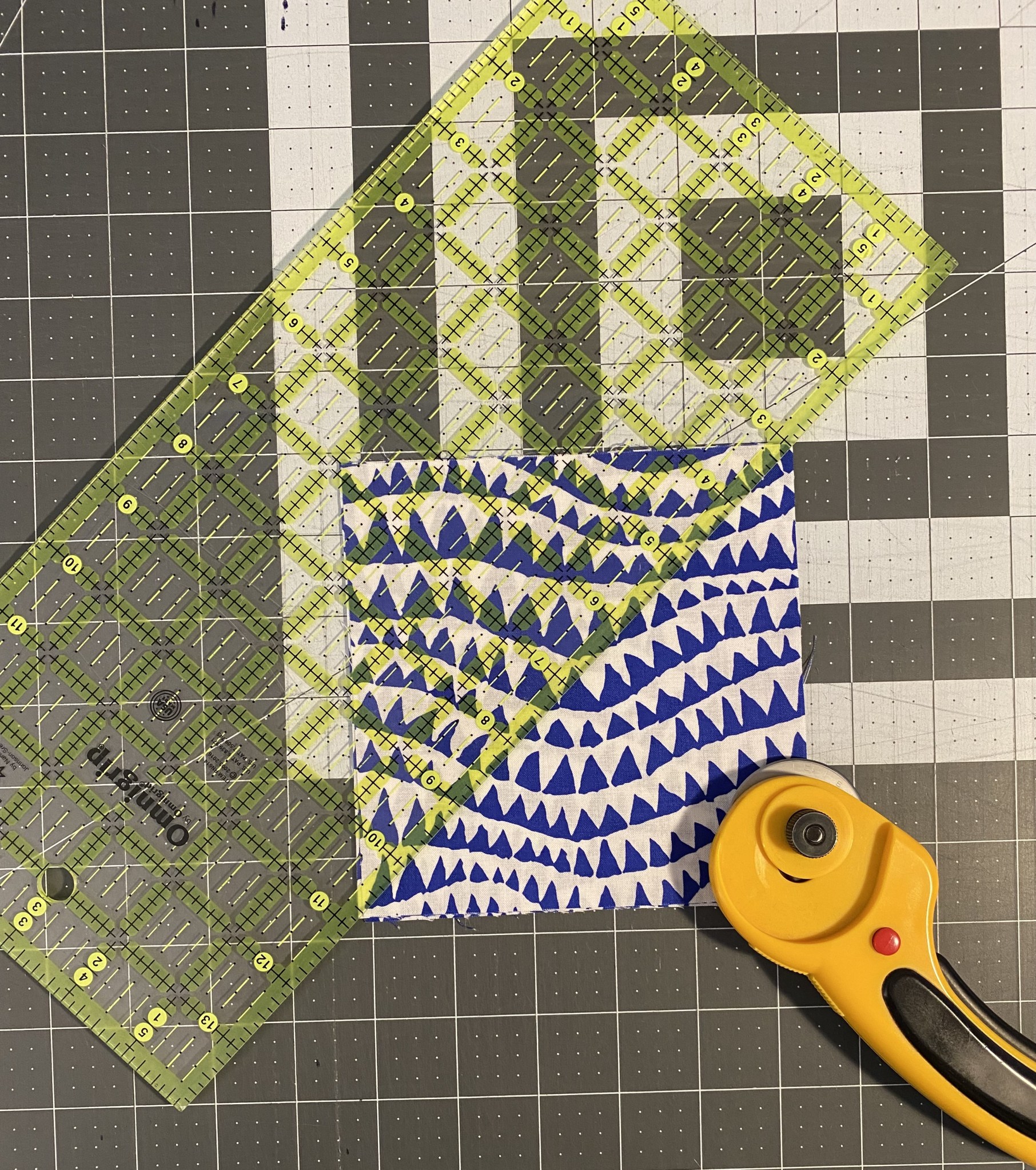 Agilejack’s Blue Swirly Quilt Tutorial – agilejack
