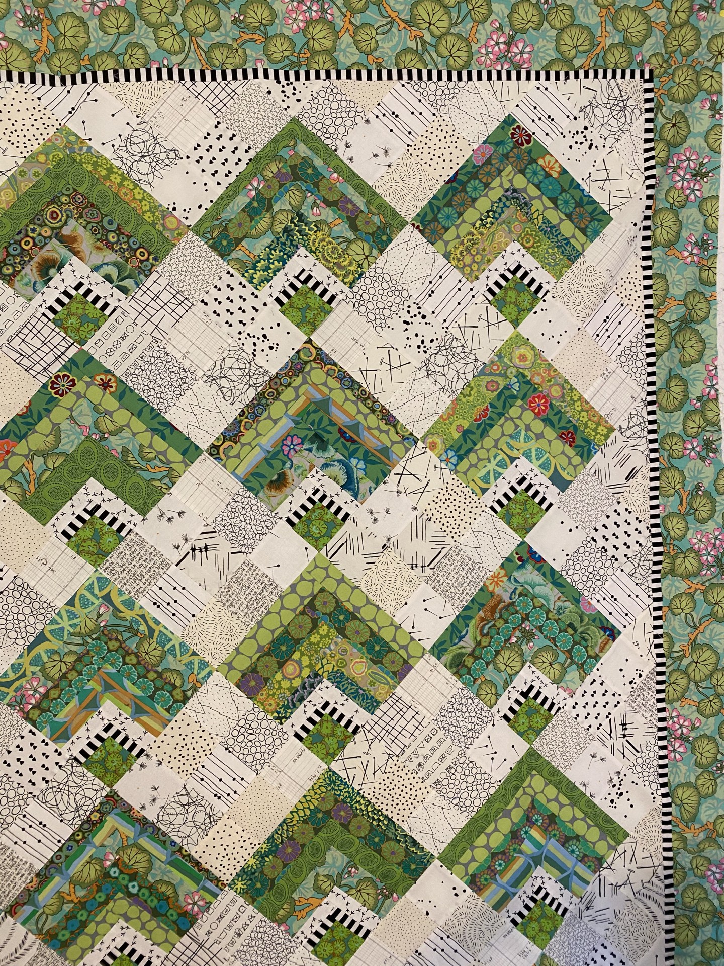Green KFC and Low Volume Quilt is Done – agilejack